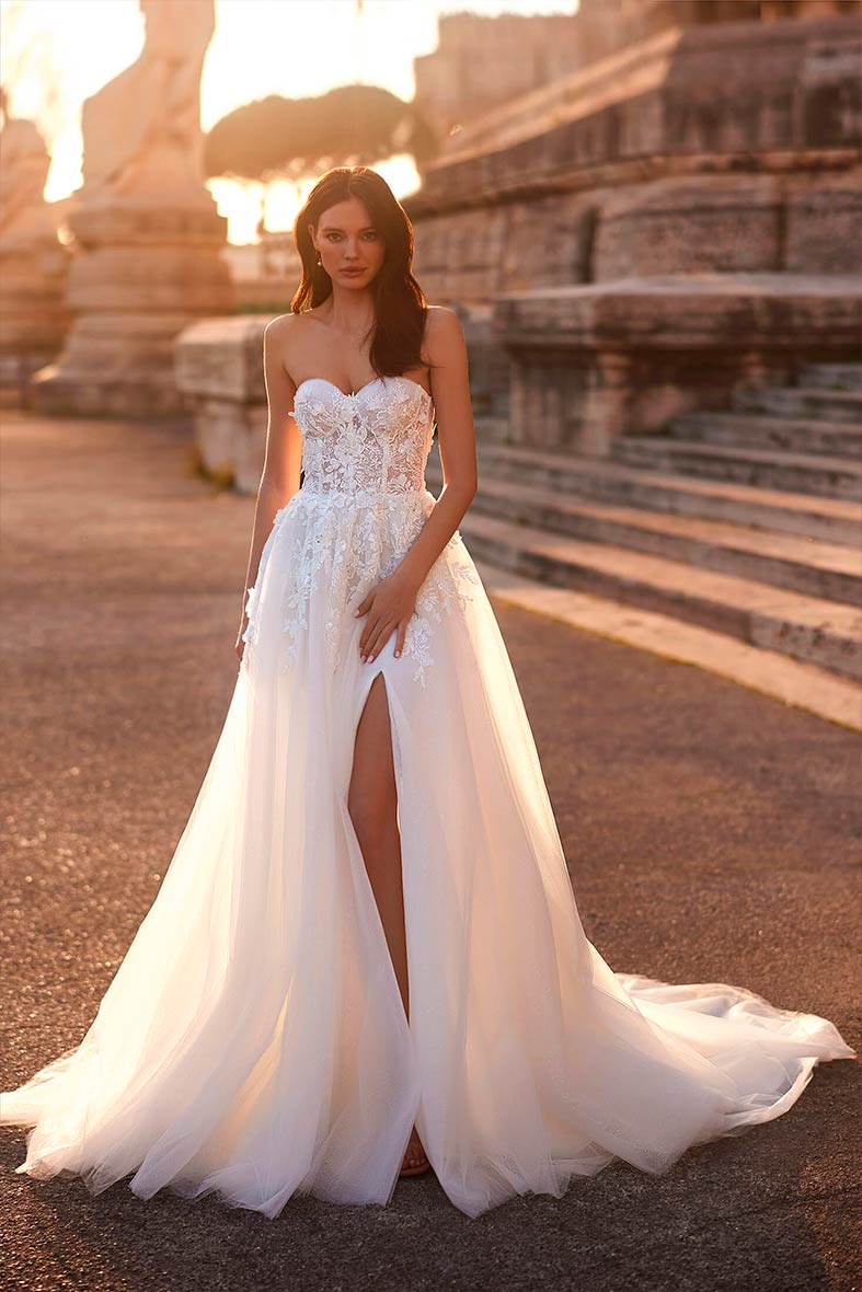 ABI - White F - Atelier di Abiti da Sposa e Cerimonia a Frosinone